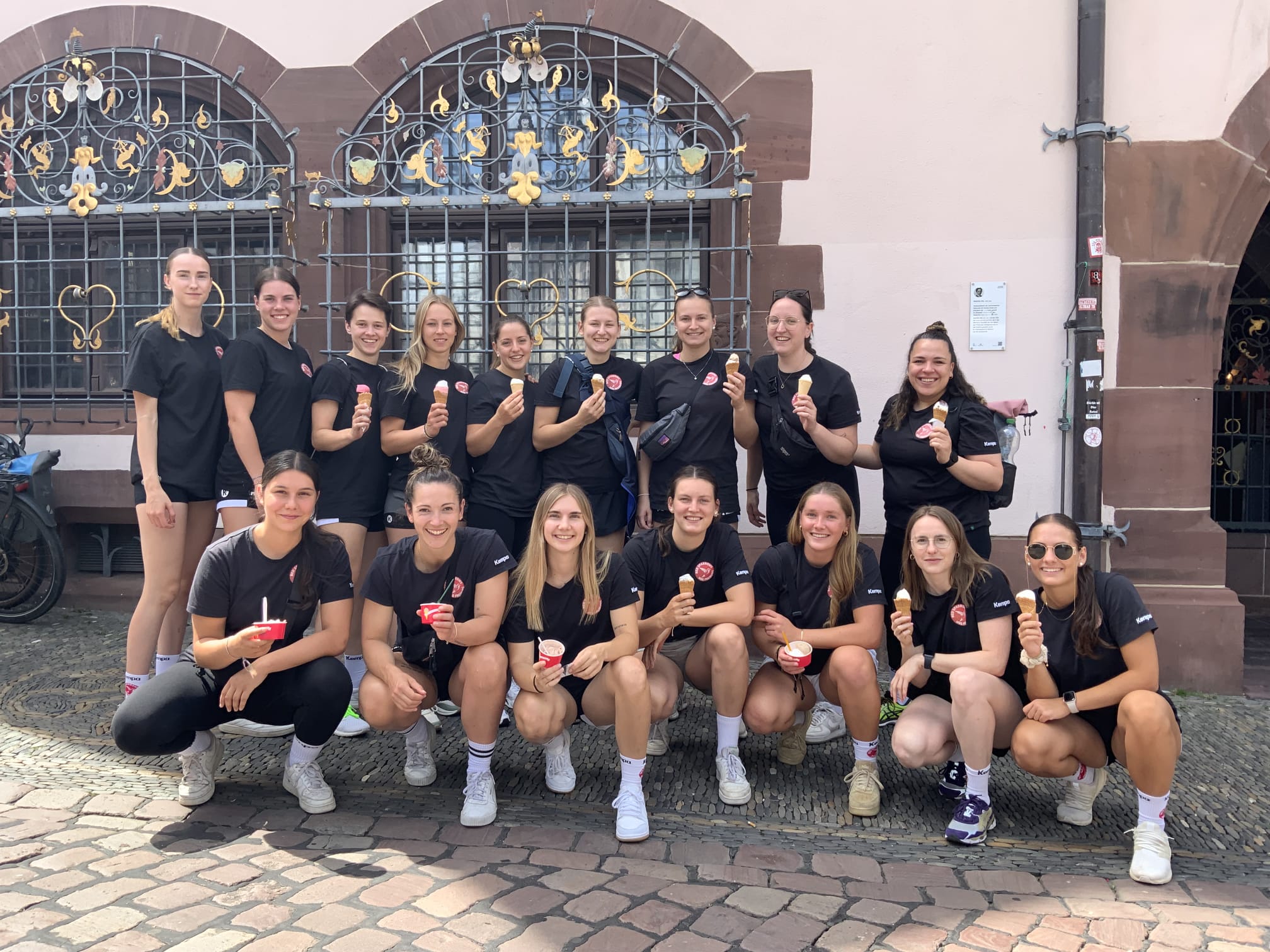 Vorbereitungsstart, Trainingslager & erstes Kräftemessen - RedSparrows